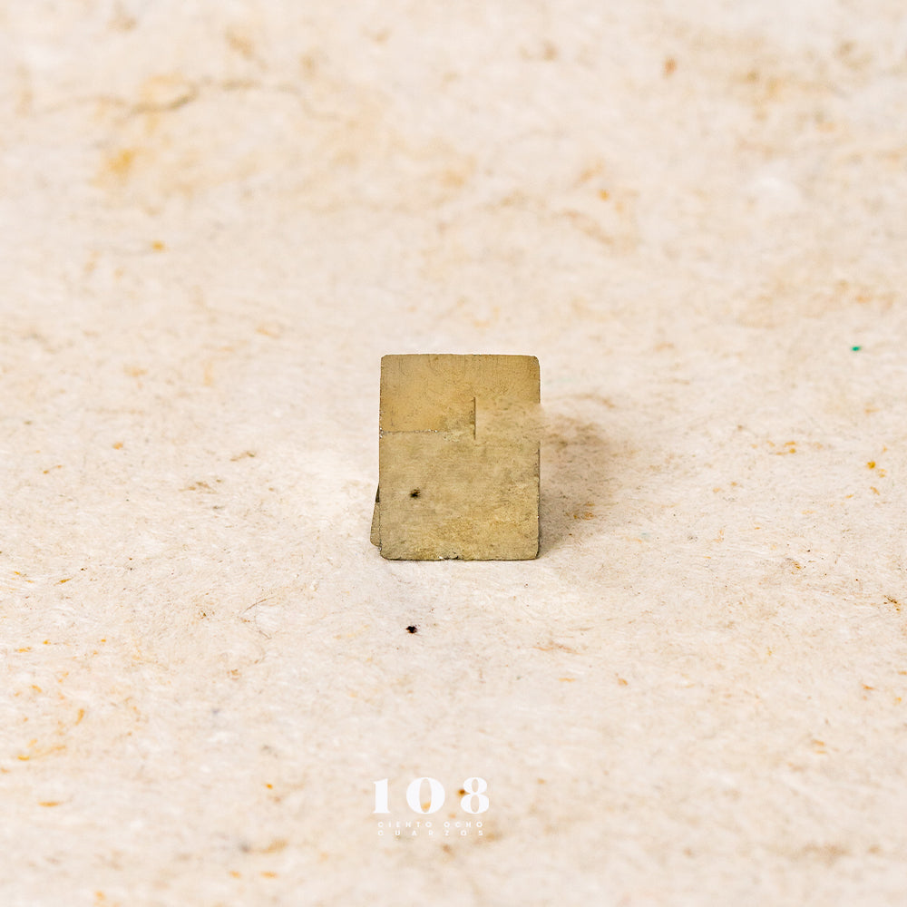 PIRITA Cubo Natural en bruto CUARZO del DINERO – 108Cuarzos